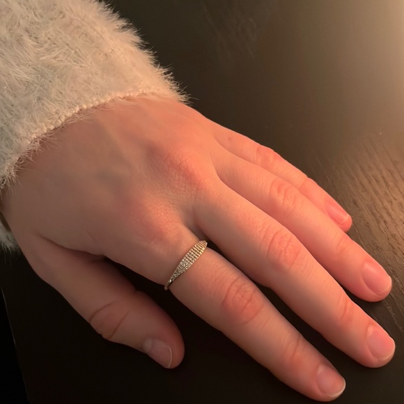 Mejuri | Jewelry | Mejuri Ring Size 8 Pave Diamond Slim Signet 4k Gold ...